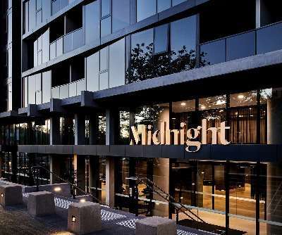 Midnight Hotel | Club Marriott