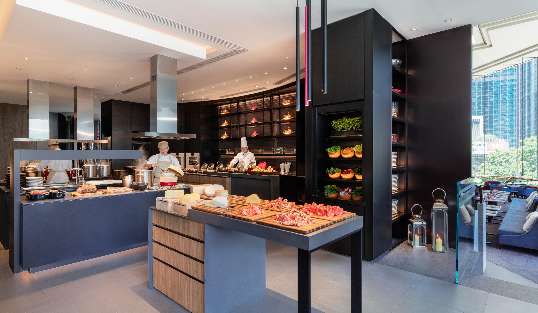JW Marriott Hotel Hong Kong - The Lounge - Exclusive 30% Off Lunch ...