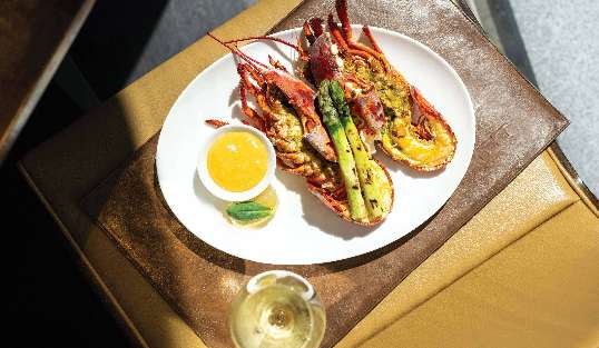 JW Marriott Hotel Hong Kong - Grills & Modern Classics for Lunch Flint ...