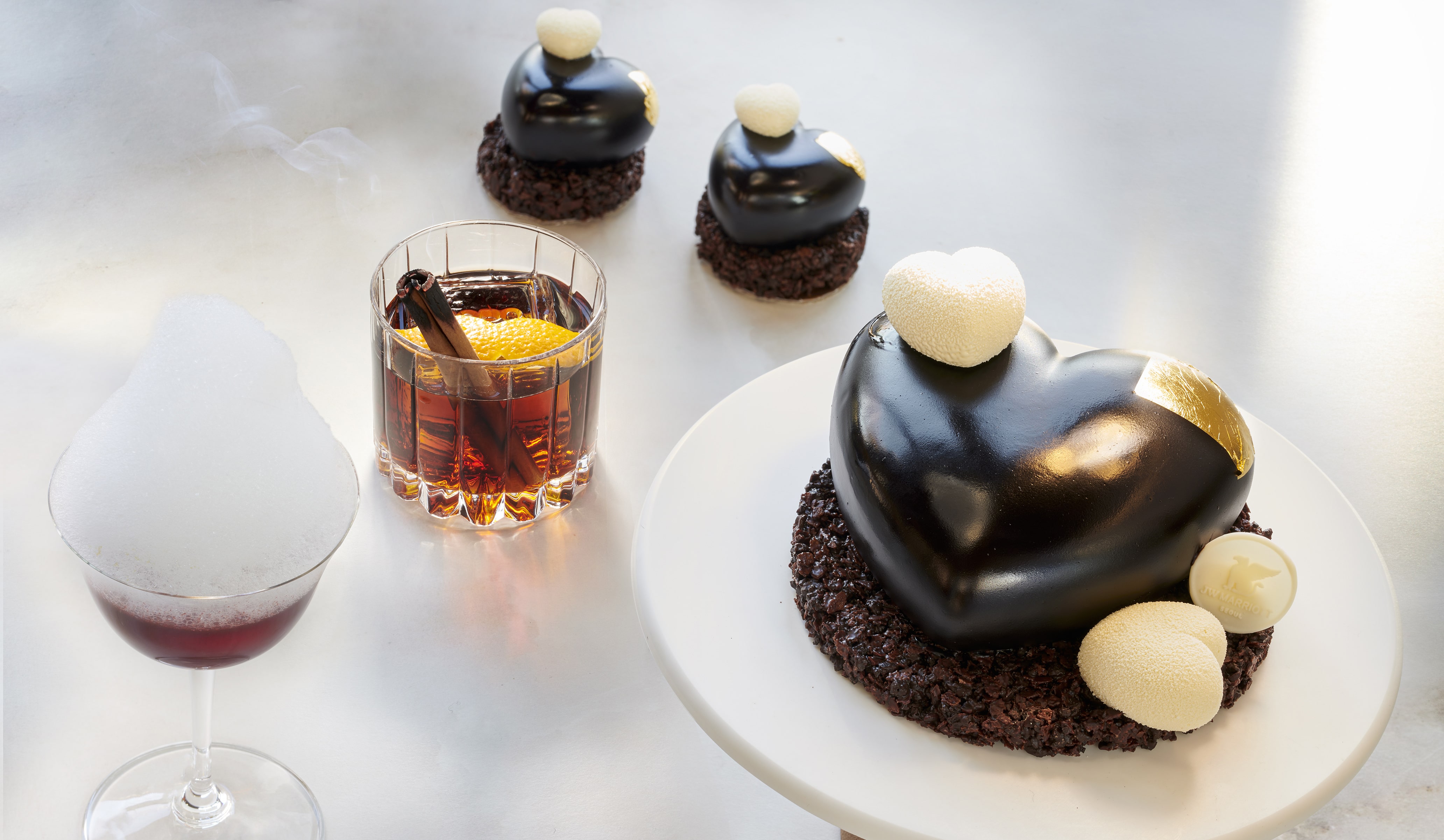 JW Marriott Hotel Seoul - Cafe One - VALENTINE’S DAY SPECIAL SMALL CAKE ...