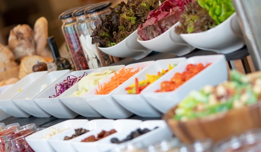 Marriott Executive Apartments Mayfair Bangkok - Bistro M - Weekday ...
