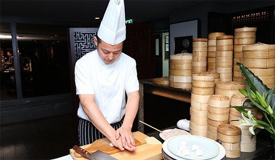 โรงแรม แบงค็อก แมริออท มาร์คีส์ ควีนส์ปาร์ค - Pagoda Chinese Restaurant ...