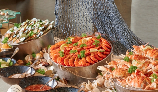 Sheraton Grand Danang Beach Resort & Spa - Table 88 - 30% Off Buffet ...