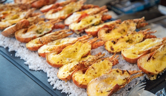 Vinpearl Landmark 81, Autograph Collection - Oriental Pearl - ƯU ĐÃI 30 ...