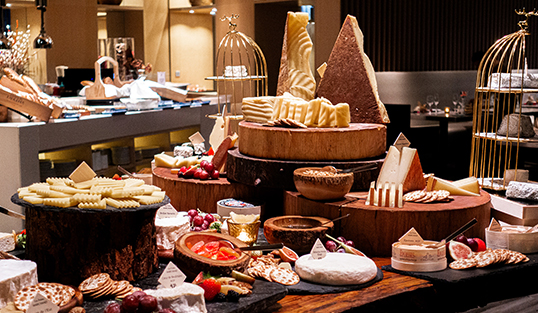 Bangkok Marriott Hotel Sukhumvit - 57th Street - 10% off for Cheese and ...