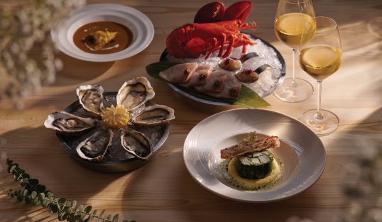 JW Marriott Hotel Hong Kong - Fish Bar - A LOVE AFFAIR WITH SEAFOOD ...