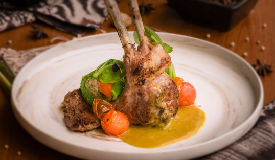 Sheraton Senggigi Beach Resort - Senja Restaurant - Enjoy 15% Off for ...