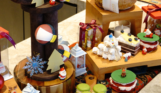 Courtyard by Marriott Penang - Penang Kitchen - A magical Christmas Eve ...