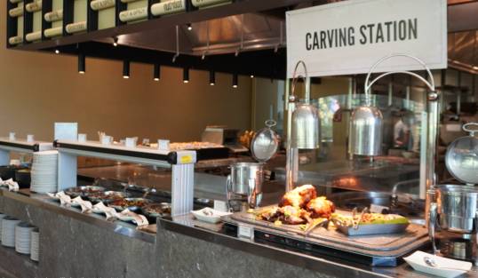 Courtyard by Marriott Iloilo - Runway Kitchen - 30% OFF ALMUERZO DE ...